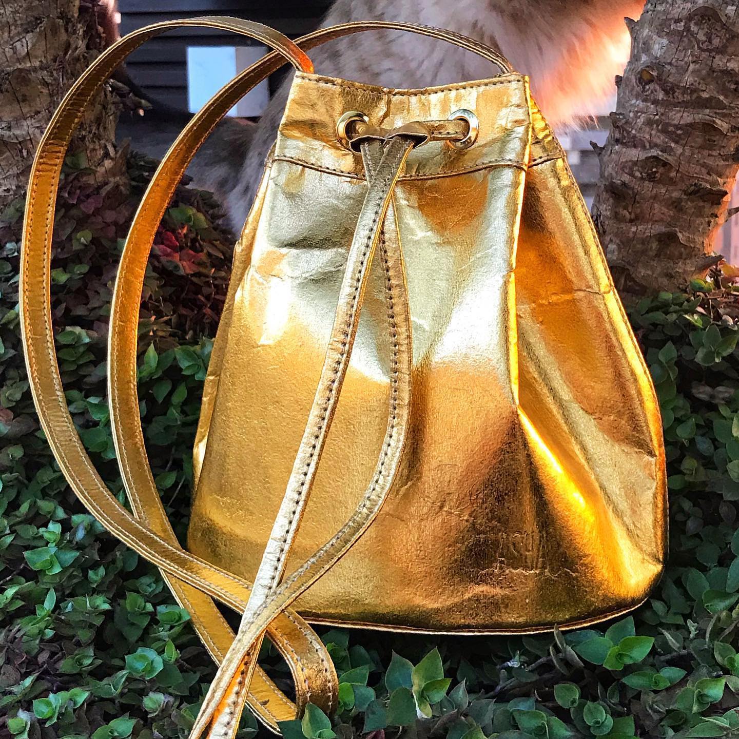 PINATEX: GIẢI PHÁP DA THUẦN CHAY TỪ LÁ DỨA - Fadin