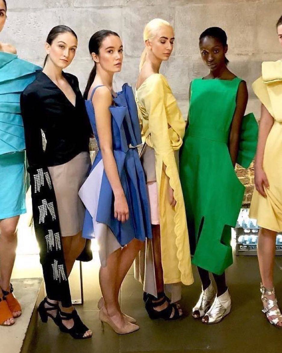 PINATEX: GIẢI PHÁP DA THUẦN CHAY TỪ LÁ DỨA - Fadin